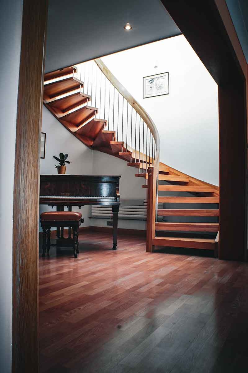 Floating Timber Staircase Longfield unique curve